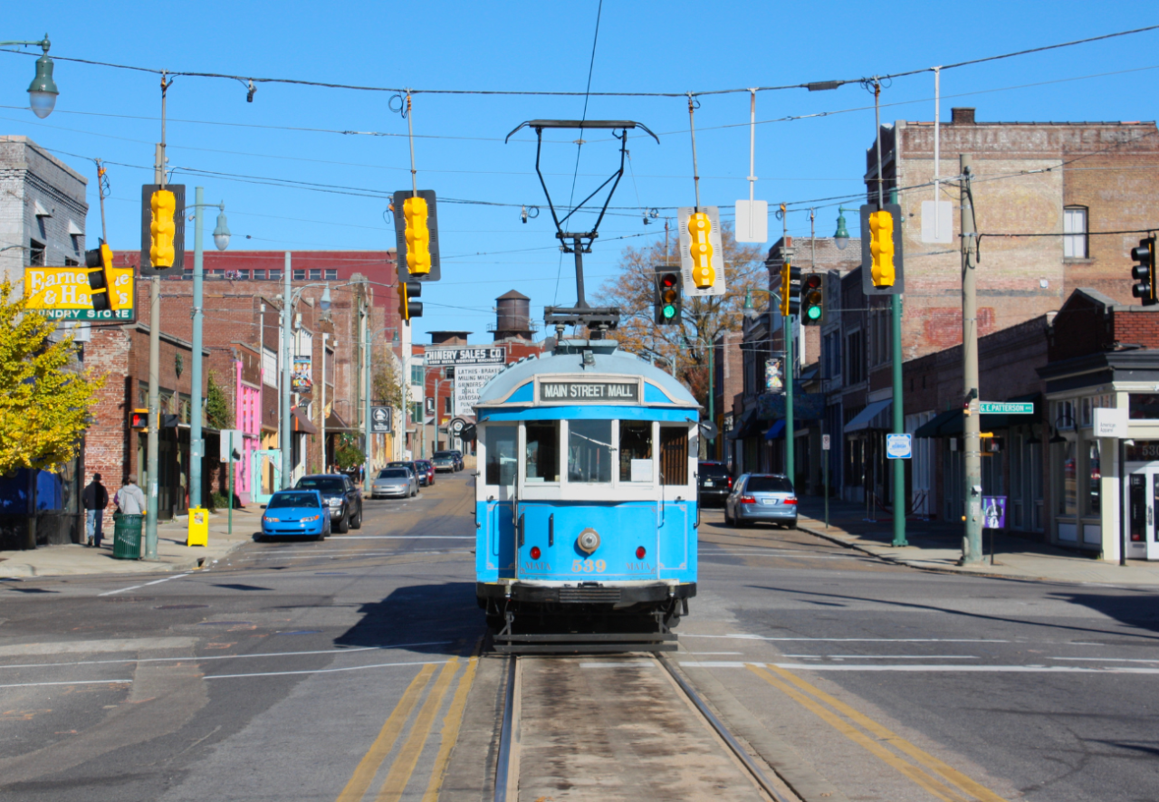 Step Up and Explore: The 5 Best Walking Tours in Memphis | Project: You Mag